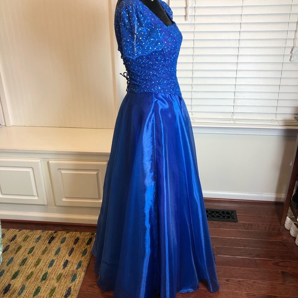 Lenovia “cinderella” Style Prom Formal Gown Gem